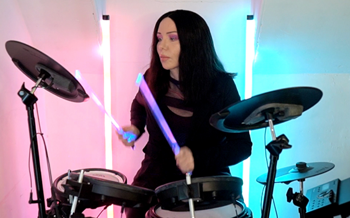 Jenn Vix Takes Us on an Emotional Journey with 'In The Air Tonight' Cover